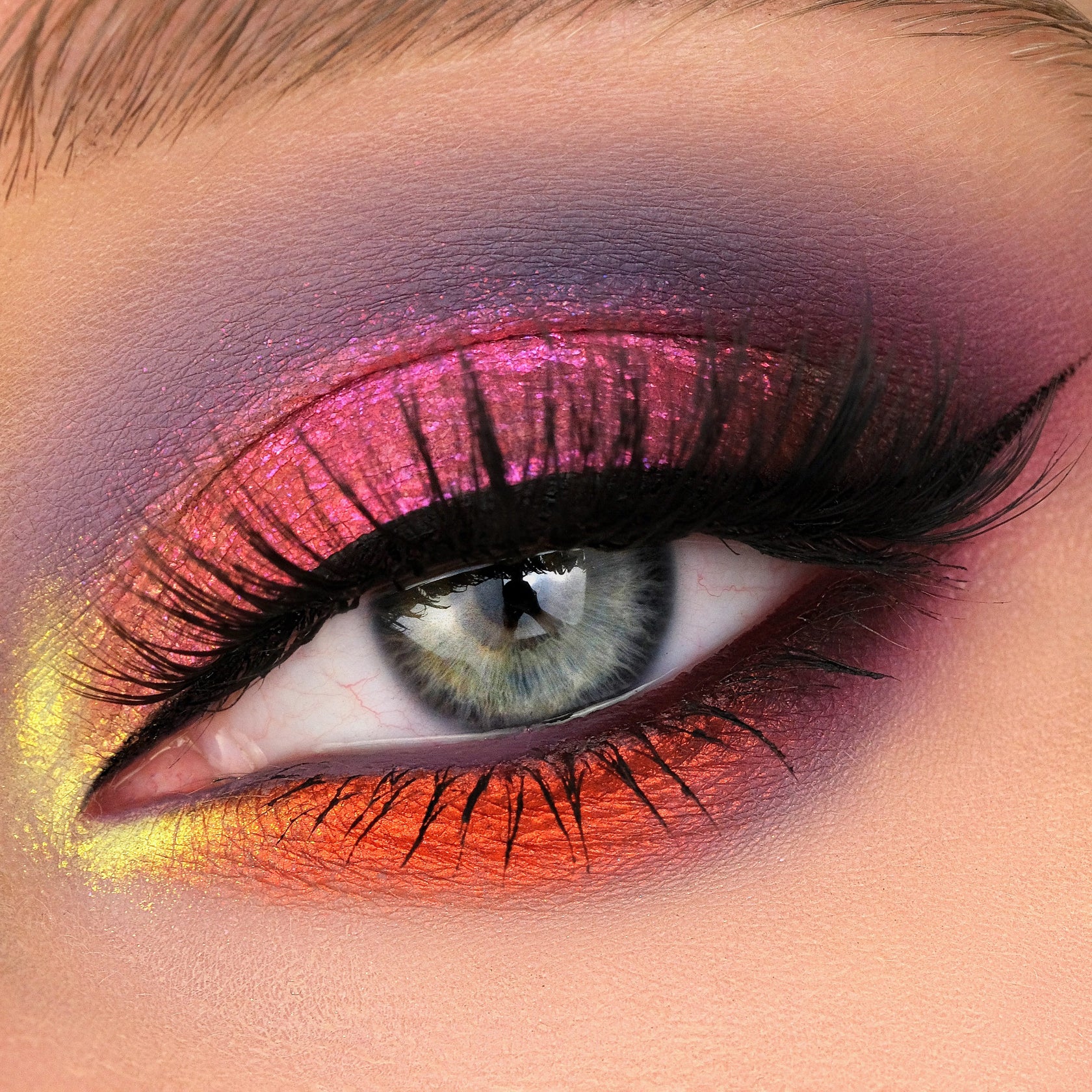 Skylight Opal Multichrome Loose eyeshadow - KARLA COSMETICS – I FEEL ...