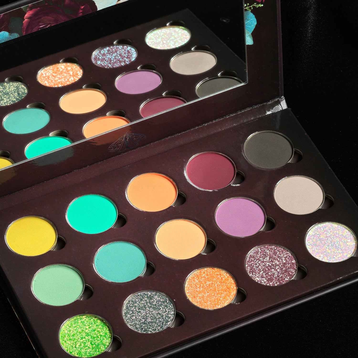 Canadian indie makeup retailer – I FEEL BEAUTIFUL