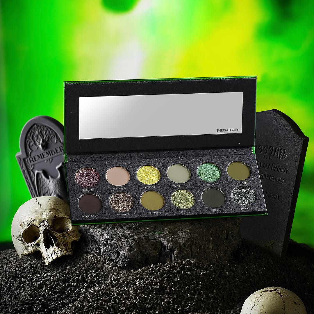 Emerald City eyeshadow palette - KRYPTEIN COSMETICS – I FEEL BEAUTIFUL